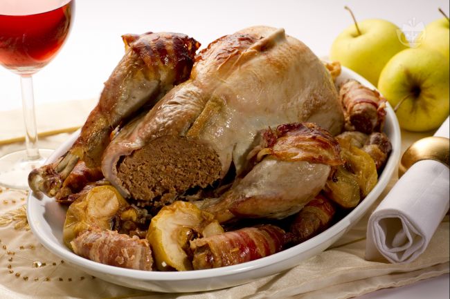 Gefüllter Truthahn - Italienische Rezepte von GialloZafferano