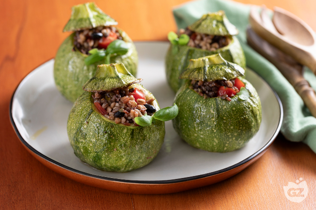 Gefüllte runde Zucchini - Italienische Rezepte von GialloZafferano
