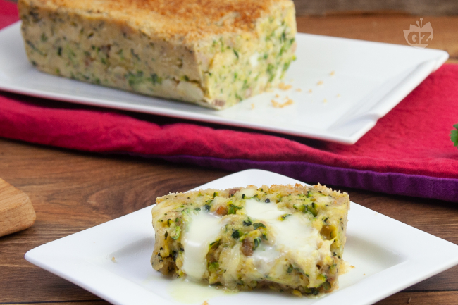 Zucchini-Gateau mit schmelzendem Kern - Italienische Rezepte von ...